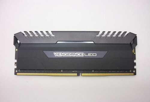 Оперативная память DDR4 16GB Corsair Vengeance LED