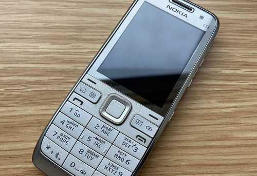 Nokia E52