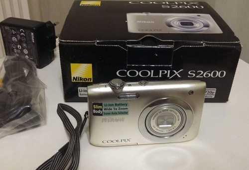 Цифровой фотоаппарат nikon coolpix S2600 бу