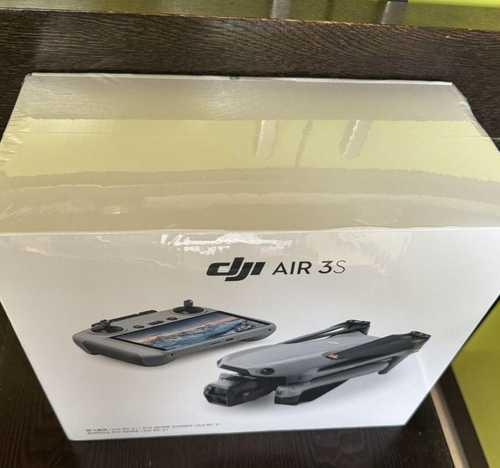 DJI Air 3S Fly More Combo RC 2