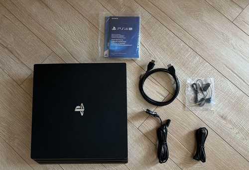 Sony PlayStation 4 Pro 1Tb + 2 ориг. геймпада