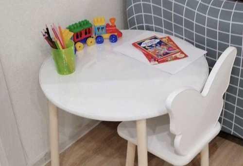 Детский круглый стол и детский стул бабочка
