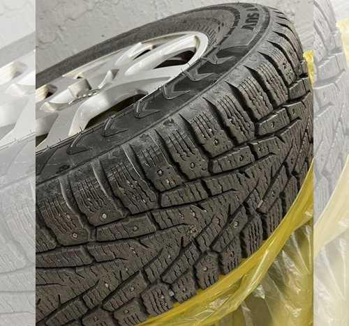 Nokian Tyres Hakkapeliitta 7 235/65 R17 108T