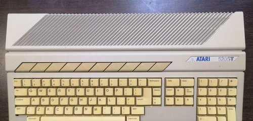 Ретро компьютер Atari 520ST