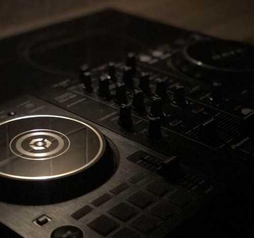 Dj контроллер Pioneer ddj 400