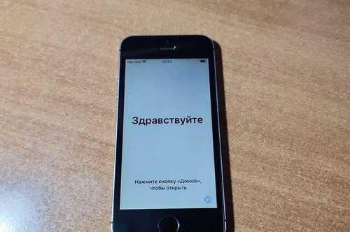 iPhone 5se 32gb space gray