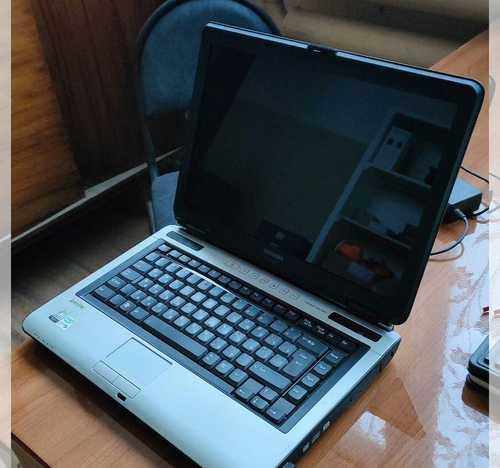 Ноутбук Toshiba M100-165