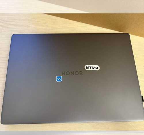 Honor magicbook X 14