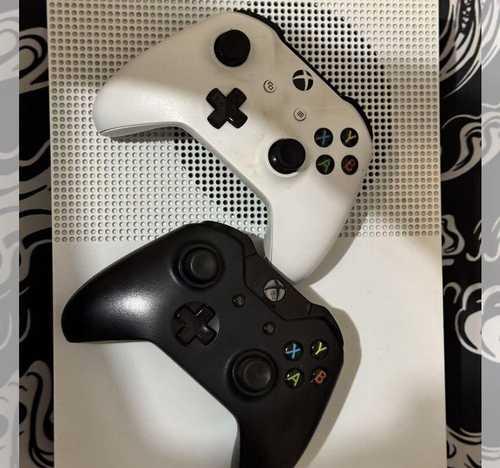 Xbox one s 1tb с двумя геймпадами