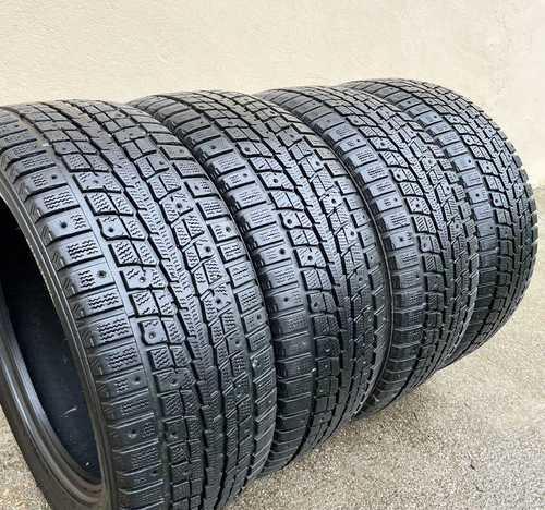 Dunlop SP Snow Command Deluxe 70 Wide 205/55 R16 94T