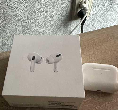 Наушники apple airpods pro 1