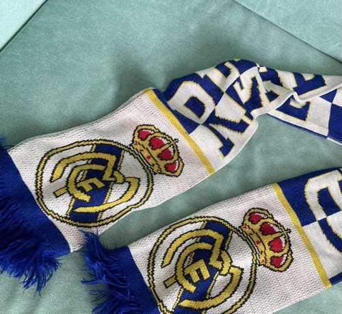 Футбольный зимний шарф real madrid