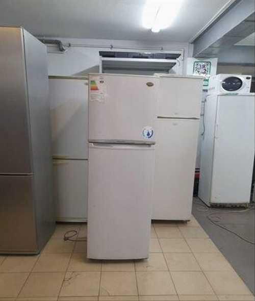 Холодильник Samsung SRG-V33 (1)