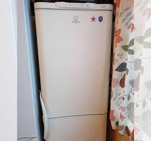 Холодильник indesit no frost бу