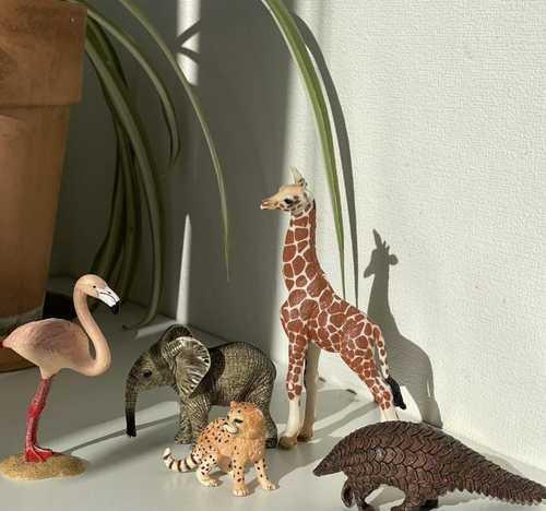 Фигурки животных schleich