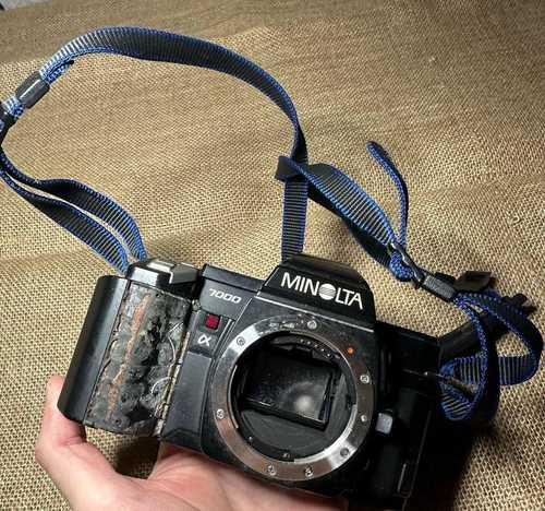 Minolta 7000