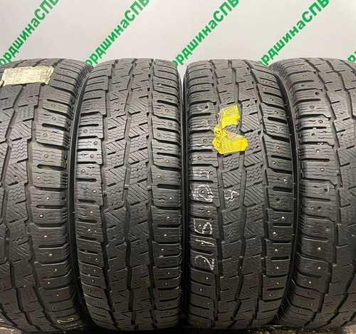 Michelin Agilis X-Ice North 215/65 R16C 119R