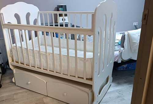 Кроватка детская белая 120х60 см
