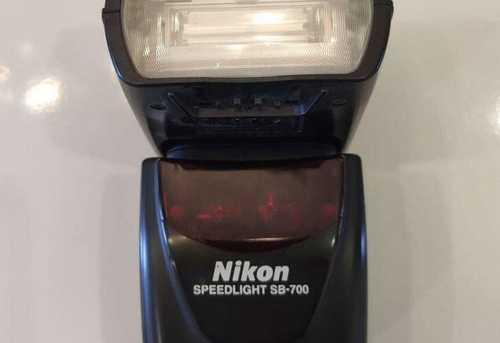 Вспышка камеры Nikon sb-700