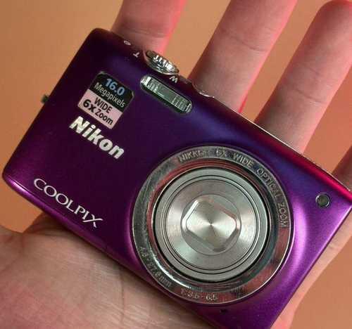 Nikon coolpix s2700