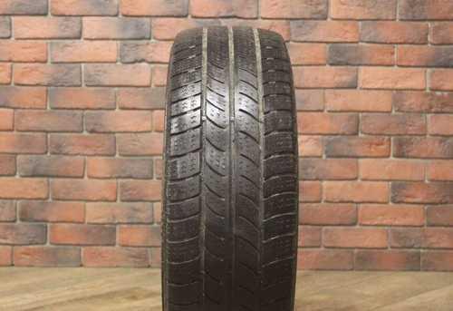 Continental VancoWinter 2 215/65 R16