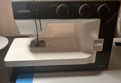 Швейная машина Janome 1522DG