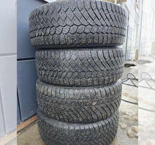 Gislaved Nord Frost 200 SUV 235/60 R17 106T