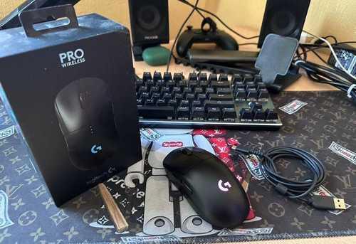 Игровая мышь Logitech G Pro Wireless