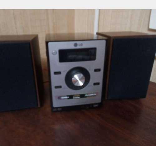 CD/USB музыкальный центр LG XA-14