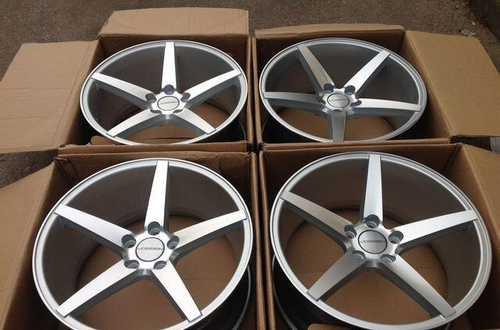 Vossen vps303 r18 silver 5-114,3