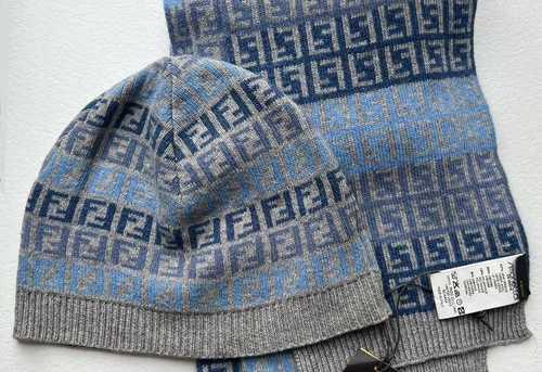 Fendi комплект шапка шарф в монограмму оригинал