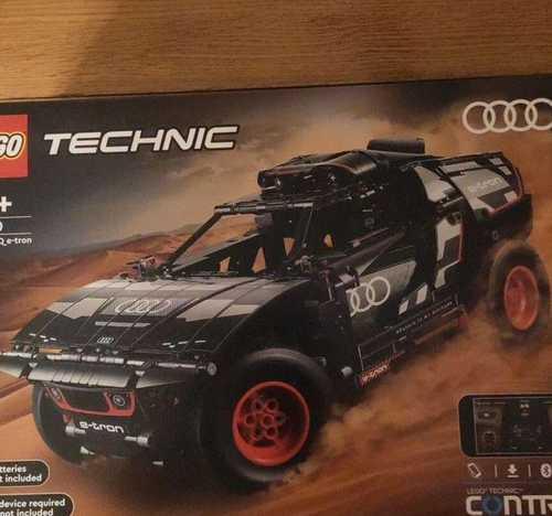 Lego Technic Audi RS q e-tron 42160