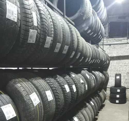 Nokian Tyres Hakkapeliitta 5 235/60 R18 107Q