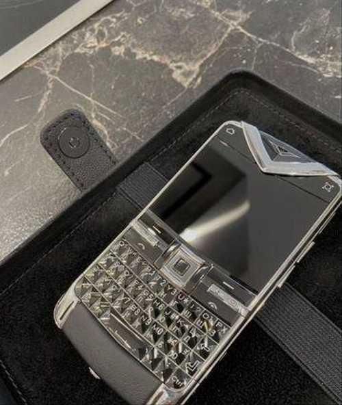 Телефон Vertu Constellation Quest