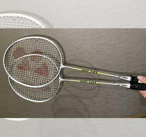 Ракетка для бадминтона yonex