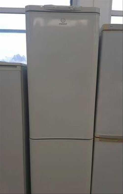 Холодильник Indesit C138 G