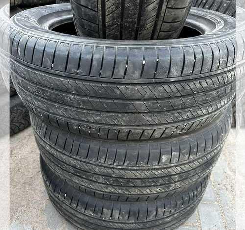 Kumho Solus HS63 225/55 R18