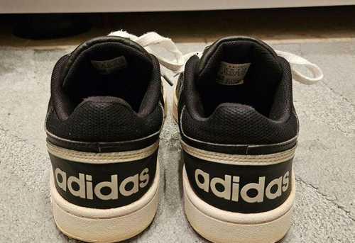 Кожаные кроссовки "Adidas originals" (размер 37)