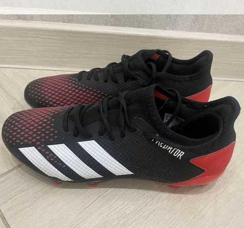 Бутсы adidas predator