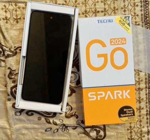 TECNO Spark Go 2024, 3/64 ГБ