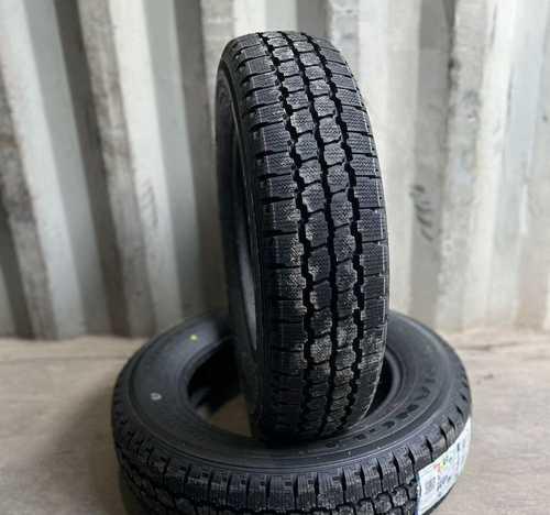 Triangle TR737 185/75 R16C 104R