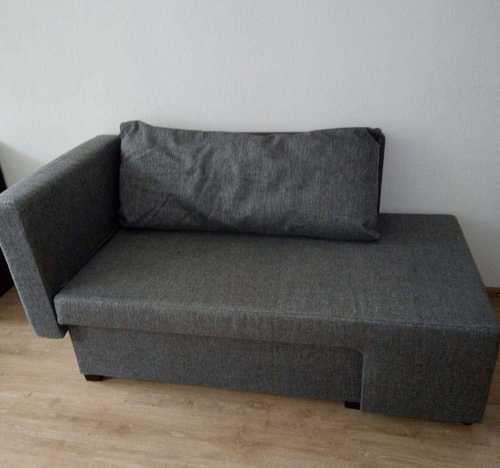 Диван IKEA