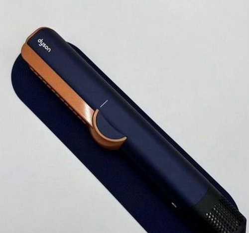 Dyson airstrait
