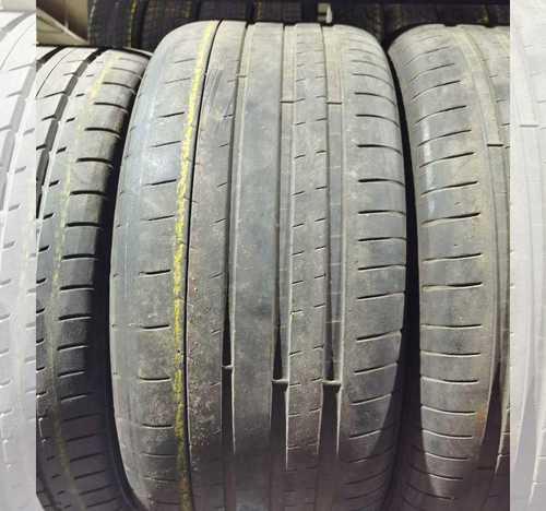 Michelin Pilot Super Sport 255/45 R19 100N