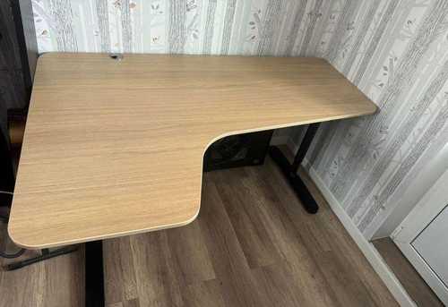 Угловой стол IKEA Бекант