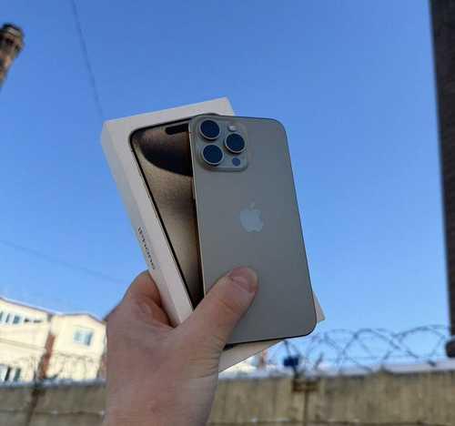 iPhone 15 Pro Max, 256 ГБ