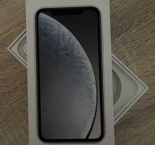 iPhone Xr, 64 ГБ