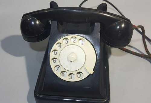Винтажный дисковый телефон СССР