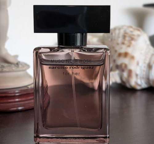 Narciso rodriguez musc noir rose