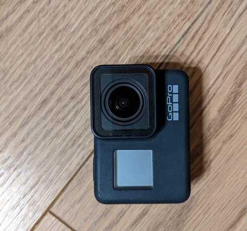 Экшен камера go pro 7 + допы и крепления